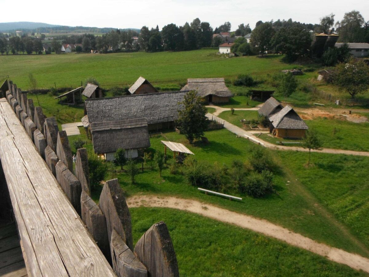 Pueblos eslavos: una introducción histórica y cultural - informacionmanu.es